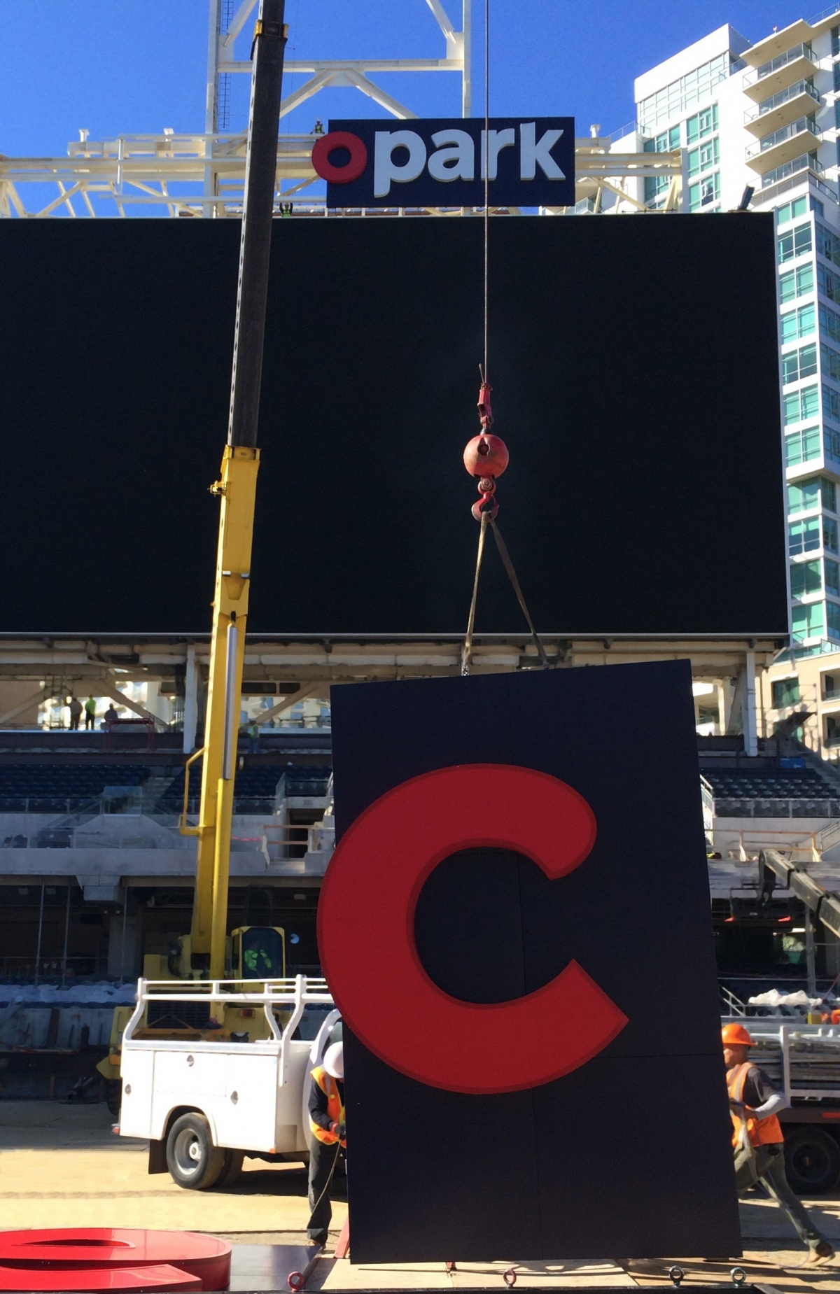 Illuminated Signs Portfolio: Sports Venues - SDES Custom Sign Design ...